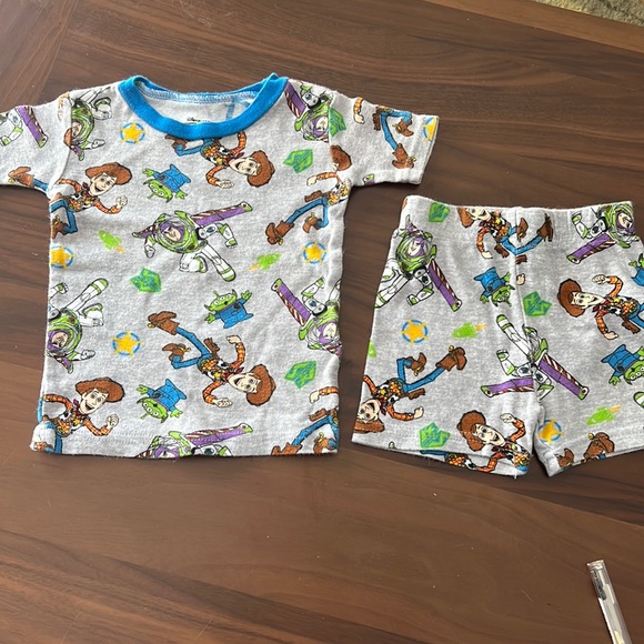 Disney | Pajamas | Disney Pajamas Toy Story Pixar Buzz Lightyear And ...